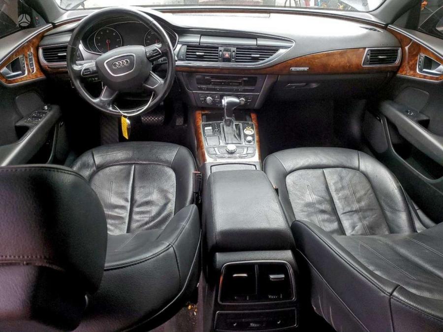 Black Audi A7 Sportback 2014 in Vilnius, with an engine capacity of 3.00 L and mileage of 241 thousand km for 5999 €, photo 8 on AUTOMOTO.COM.LV