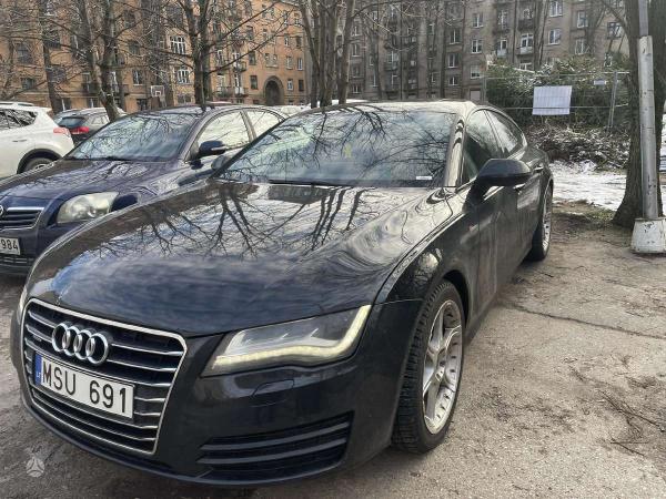 Black Audi A7 Sportback 2014 in Kaunas, with an engine capacity of 3.00 L and mileage of 200 thousand km for 8000 €, photo 4 on AUTOMOTO.COM.LV