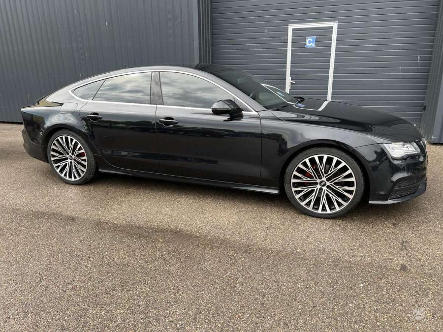 Melns Audi A7 Sportback 2014 Alīta, ar dzinēja tilpumu 2.97 L un nobraukumu 242 tūkst. km par 11800 €, foto 4 vietnē AUTOMOTO.COM.LV