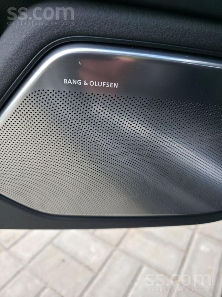 Black Audi A7 Sportback 2014 in Talsi, with an engine capacity of 3.00 L and mileage of 275 thousand km for 14500 €, photo 13 on AUTOMOTO.COM.LV