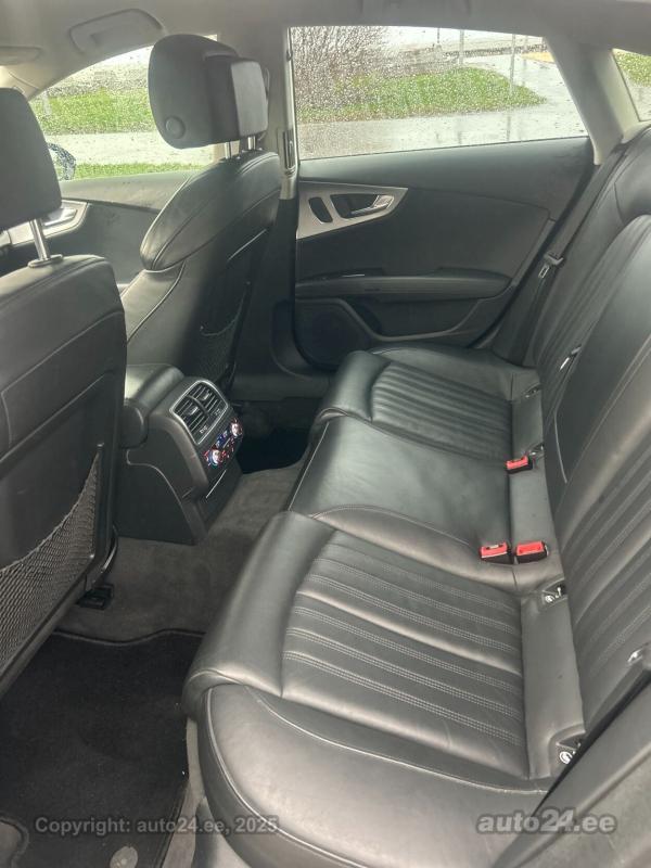 Melns Audi A7 Sportback 2015 Tallina, ar dzinēja tilpumu 3.00 L un nobraukumu 190 tūkst. km par 16900 €, foto 11 vietnē AUTOMOTO.COM.LV