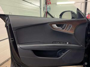 Black Audi A7 Sportback 2015 in Vilnius, with an engine capacity of 3.00 L and mileage of 144 thousand km for 17900 €, photo 12 on AUTOMOTO.COM.LV