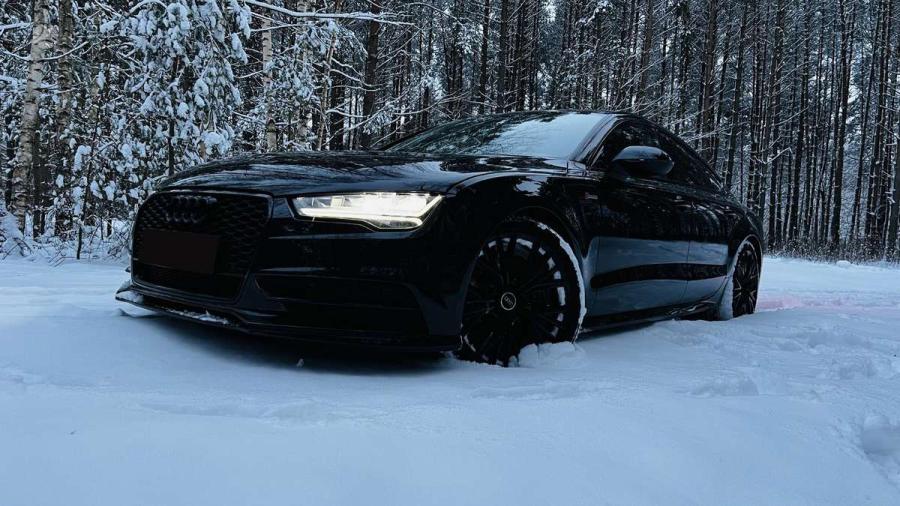 Black Audi A7 Sportback 2016 in Vilnius, with an engine capacity of 3.00 L and mileage of 120 thousand km for 19900 €, photo 32 on AUTOMOTO.COM.LV