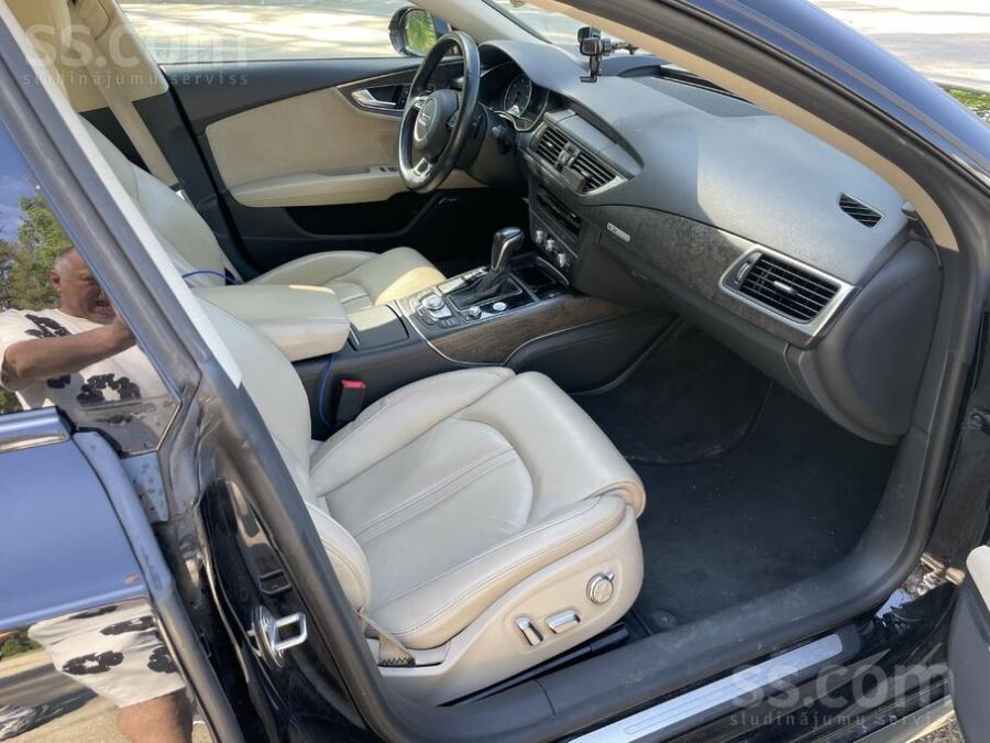 Black Audi A7 Sportback 2016 in Riga, with an engine capacity of 3.00 L and mileage of 145 thousand km for 22900 €, photo 10 on AUTOMOTO.COM.LV