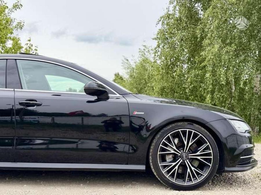 Black Audi A7 Sportback 2016 in Siauliai, with an engine capacity of 3.00 L and mileage of 236 thousand km for 15950 €, photo 11 on AUTOMOTO.COM.LV