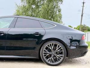 Black Audi A7 Sportback 2016 in Siauliai, with an engine capacity of 3.00 L and mileage of 236 thousand km for 15950 €, photo 13 on AUTOMOTO.COM.LV