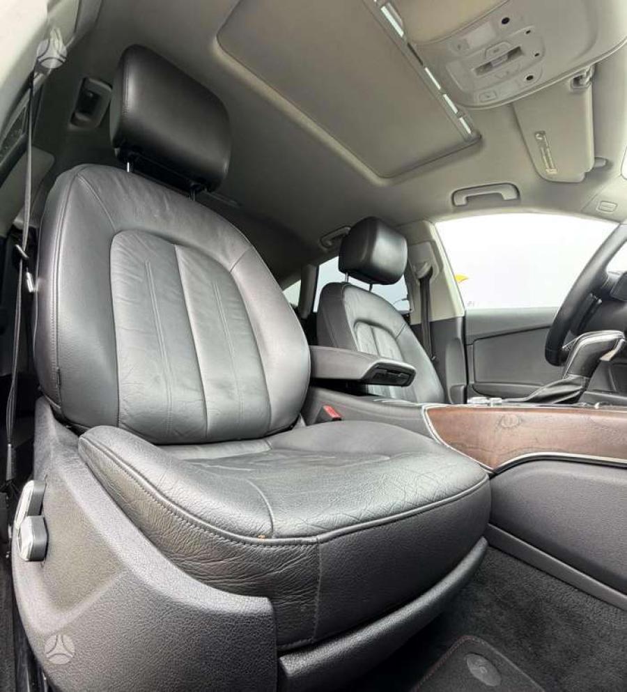 Black Audi A7 Sportback 2016 in Siauliai, with an engine capacity of 3.00 L and mileage of 236 thousand km for 15950 €, photo 23 on AUTOMOTO.COM.LV
