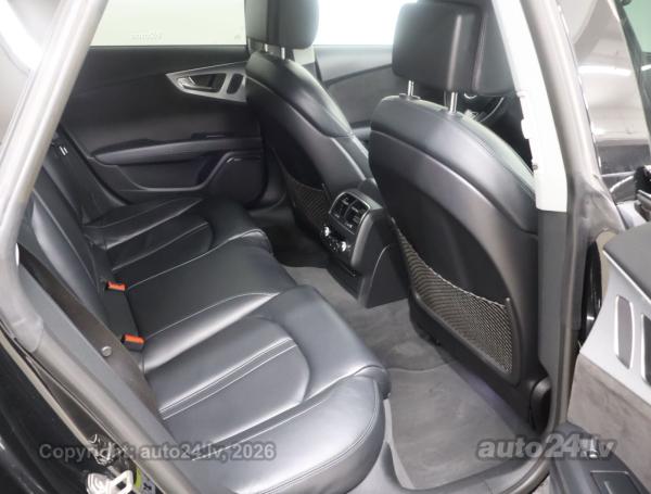 Black Audi A7 Sportback 2017 in Tallinn, with an engine capacity of 3.00 L and mileage of 172 thousand km for 23500 €, photo 9 on AUTOMOTO.COM.LV