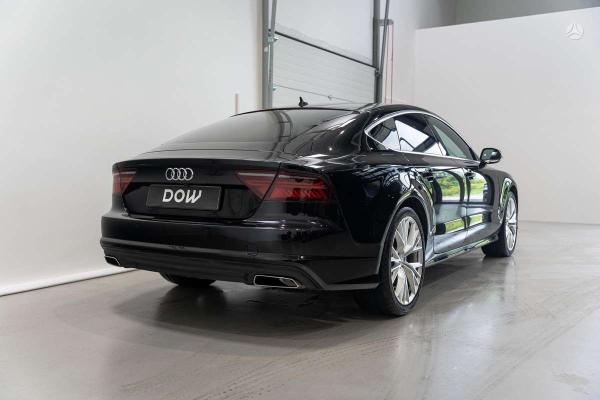 Black Audi A7 Sportback 2018 in Vilnius, with an engine capacity of 2.97 L and mileage of 235 thousand km for 19900 €, photo 5 on AUTOMOTO.COM.LV
