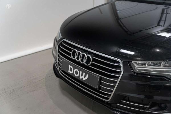 Black Audi A7 Sportback 2018 in Vilnius, with an engine capacity of 2.97 L and mileage of 235 thousand km for 19900 €, photo 7 on AUTOMOTO.COM.LV