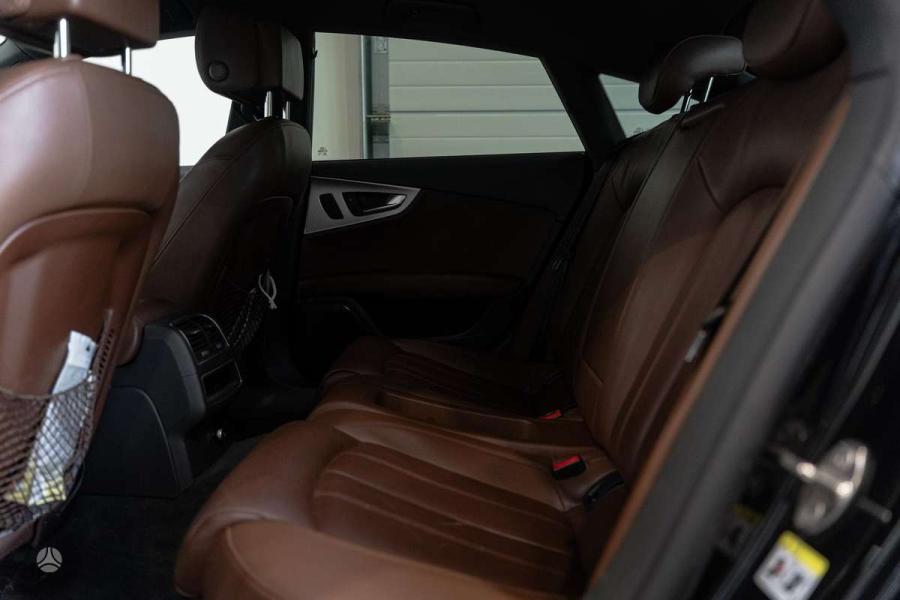 Melns Audi A7 Sportback 2018 Viļņa, ar dzinēja tilpumu 2.97 L un nobraukumu 235 tūkst. km par 19900 €, foto 17 vietnē AUTOMOTO.COM.LV