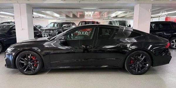 Black Audi A7 Sportback 2020 in Vilnius, with an engine capacity of 1.98 L and mileage of 104 thousand km for 46500 €, photo 6 on AUTOMOTO.COM.LV