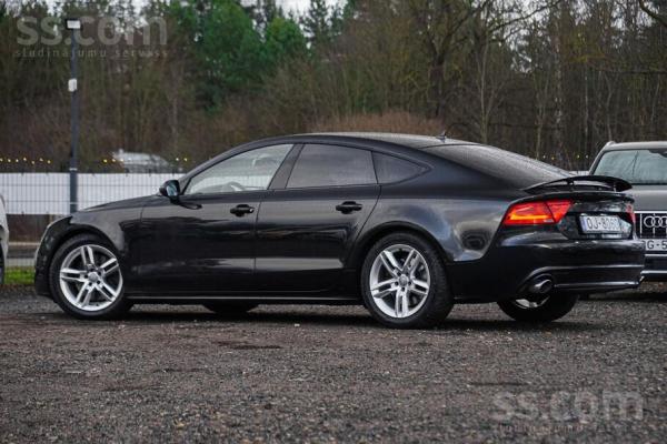 Black Audi A7 Sportback 2010 in Riga, with an engine capacity of 3.00 L and mileage of 373 thousand km for 9490 €, photo 3 on AUTOMOTO.COM.LV