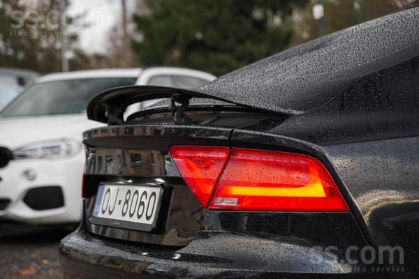 Black Audi A7 Sportback 2010 in Riga, with an engine capacity of 3.00 L and mileage of 373 thousand km for 9490 €, photo 5 on AUTOMOTO.COM.LV