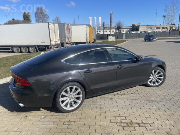 Black Audi A7 Sportback 2011 in Rezekne, with an engine capacity of 3.00 L and mileage of 267 thousand km for 14500 €, photo 5 on AUTOMOTO.COM.LV