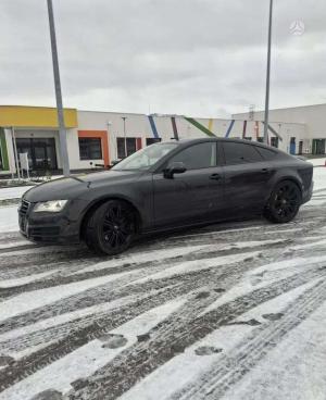 Black Audi A7 Sportback 2011 in Vilnius, with an engine capacity of 0.00 L and mileage of 291 thousand km for 7900 €, photo 2 on AUTOMOTO.COM.LV
