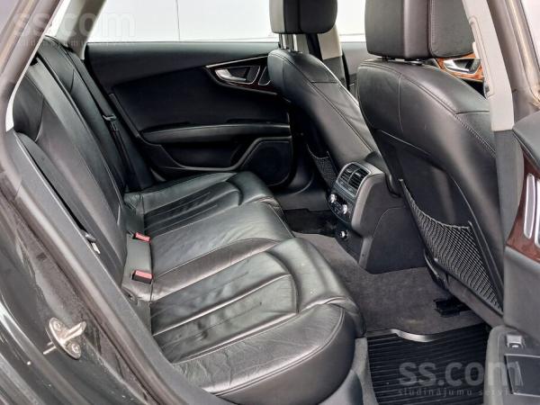 Melns Audi A7 Sportback 2011 Rīga, ar dzinēja tilpumu 2.80 L un nobraukumu 0 tūkst. km par 8990 €, foto 8 vietnē AUTOMOTO.COM.LV