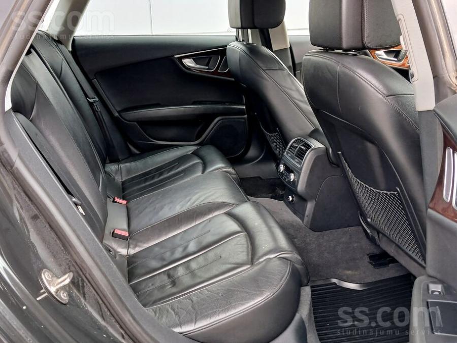 Black Audi A7 Sportback 2011 in Riga, with an engine capacity of 2.80 L and mileage of 0 thousand km for 8990 €, photo 9 on AUTOMOTO.COM.LV