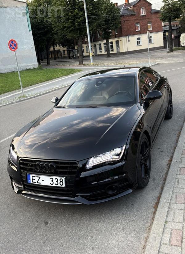 Black Audi A7 Sportback 2011 in Liepaja, with an engine capacity of 3.00 L and mileage of 266 thousand km for 15000 €, photo 2 on AUTOMOTO.COM.LV