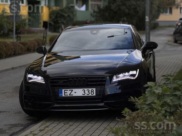 Black Audi A7 Sportback 2011 in Liepaja, with an engine capacity of 3.00 L and mileage of 266 thousand km for 15000 €, photo 5 on AUTOMOTO.COM.LV