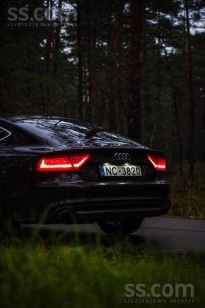 Black Audi A7 Sportback 2011 in Riga, with an engine capacity of 3.00 L and mileage of 266 thousand km for 12900 €, photo 4 on AUTOMOTO.COM.LV