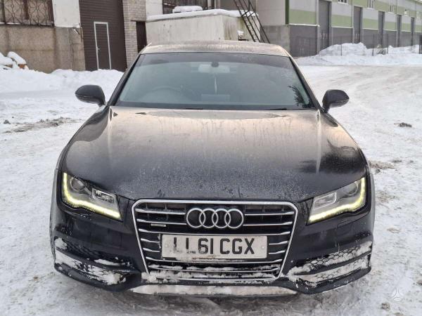 Melns Audi A7 Sportback 2012 Šilutė, ar dzinēja tilpumu 3.00 L un nobraukumu 180 tūkst. km par 5000 €, foto 4 vietnē AUTOMOTO.COM.LV