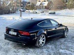 Black Audi A7 Sportback 2012 in Vilnius, with an engine capacity of 3.00 L and mileage of 298 thousand km for 9900 €, photo 5 on AUTOMOTO.COM.LV