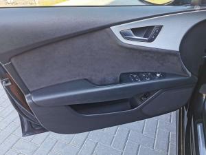 Black Audi A7 Sportback 2012 in Trakai, with an engine capacity of 3.00 L and mileage of 231 thousand km for 11450 €, photo 19 on AUTOMOTO.COM.LV