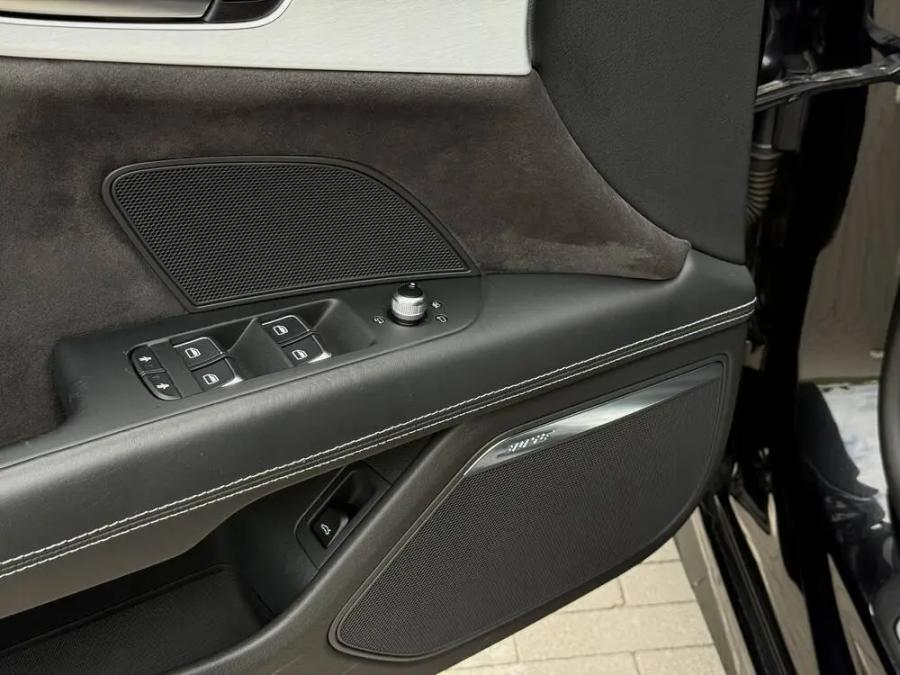 Black Audi A7 Sportback 2012 in Rezekne, with an engine capacity of 3.00 L and mileage of 229 thousand km for 14990 €, photo 15 on AUTOMOTO.COM.LV