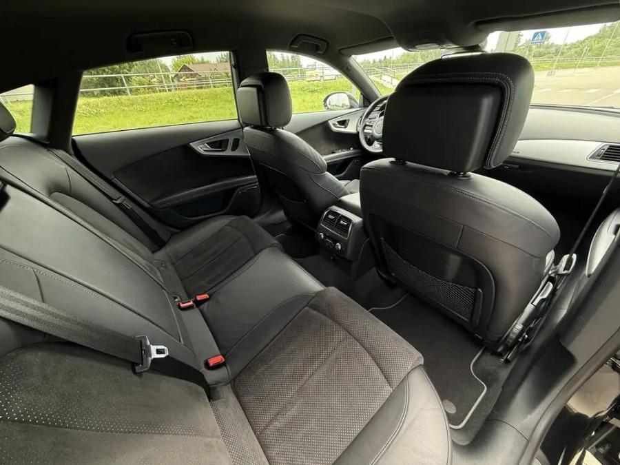 Black Audi A7 Sportback 2012 in Rezekne, with an engine capacity of 3.00 L and mileage of 229 thousand km for 14990 €, photo 17 on AUTOMOTO.COM.LV