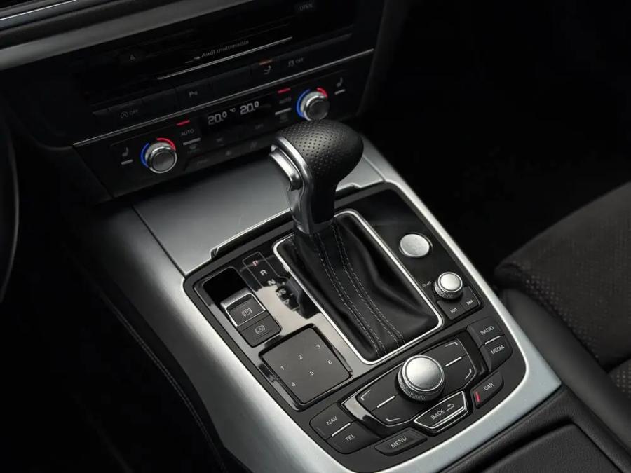 Black Audi A7 Sportback 2012 in Rezekne, with an engine capacity of 3.00 L and mileage of 229 thousand km for 14990 €, photo 26 on AUTOMOTO.COM.LV