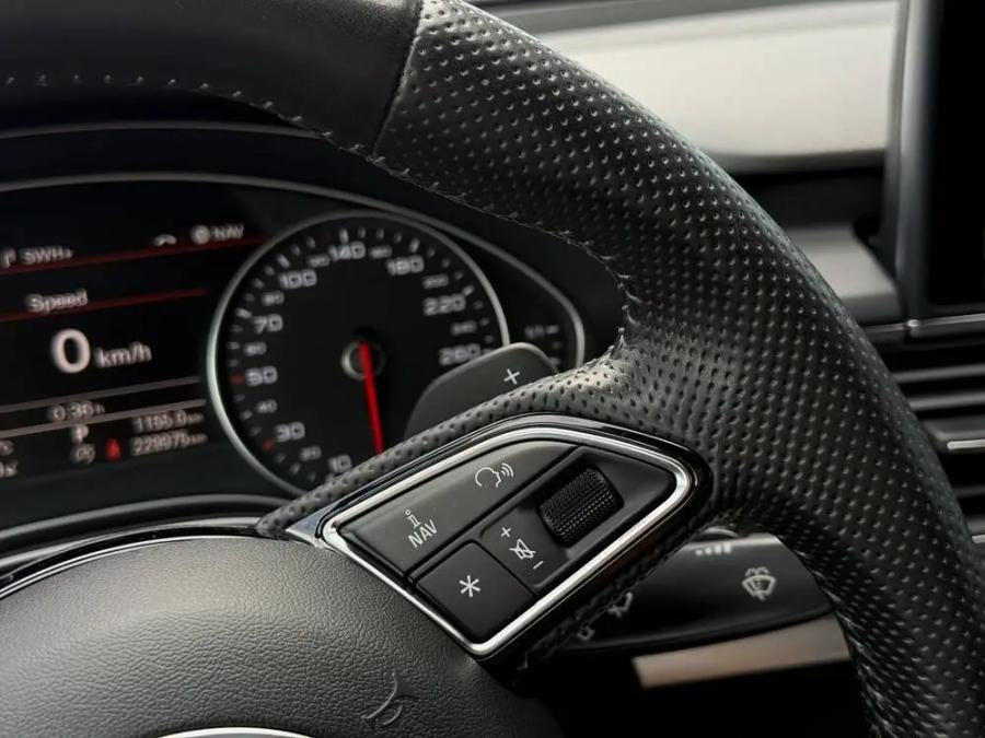 Black Audi A7 Sportback 2012 in Rezekne, with an engine capacity of 3.00 L and mileage of 229 thousand km for 14990 €, photo 31 on AUTOMOTO.COM.LV