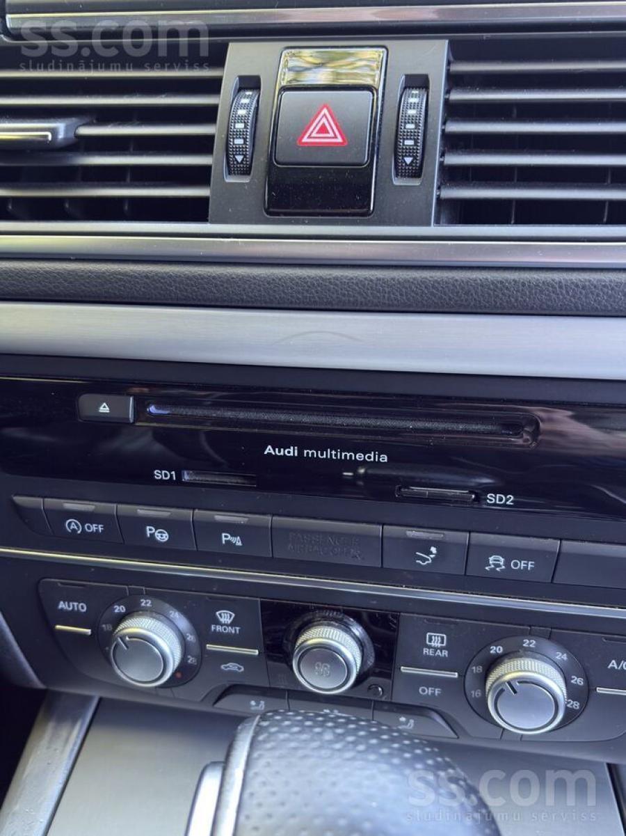 Black Audi A7 Sportback 2013 in Riga, with an engine capacity of 3.00 L and mileage of 304 thousand km for 13000 €, photo 5 on AUTOMOTO.COM.LV