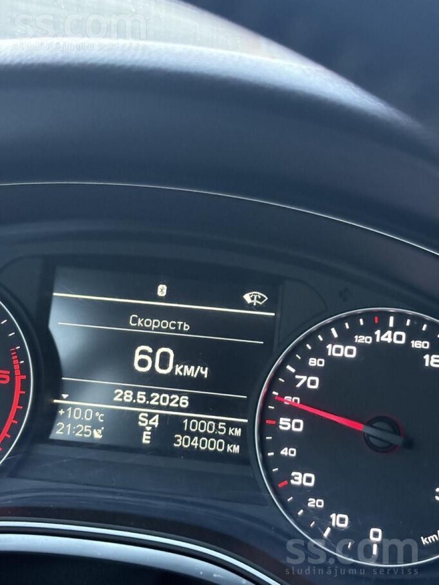 Black Audi A7 Sportback 2013 in Riga, with an engine capacity of 3.00 L and mileage of 304 thousand km for 13000 €, photo 9 on AUTOMOTO.COM.LV
