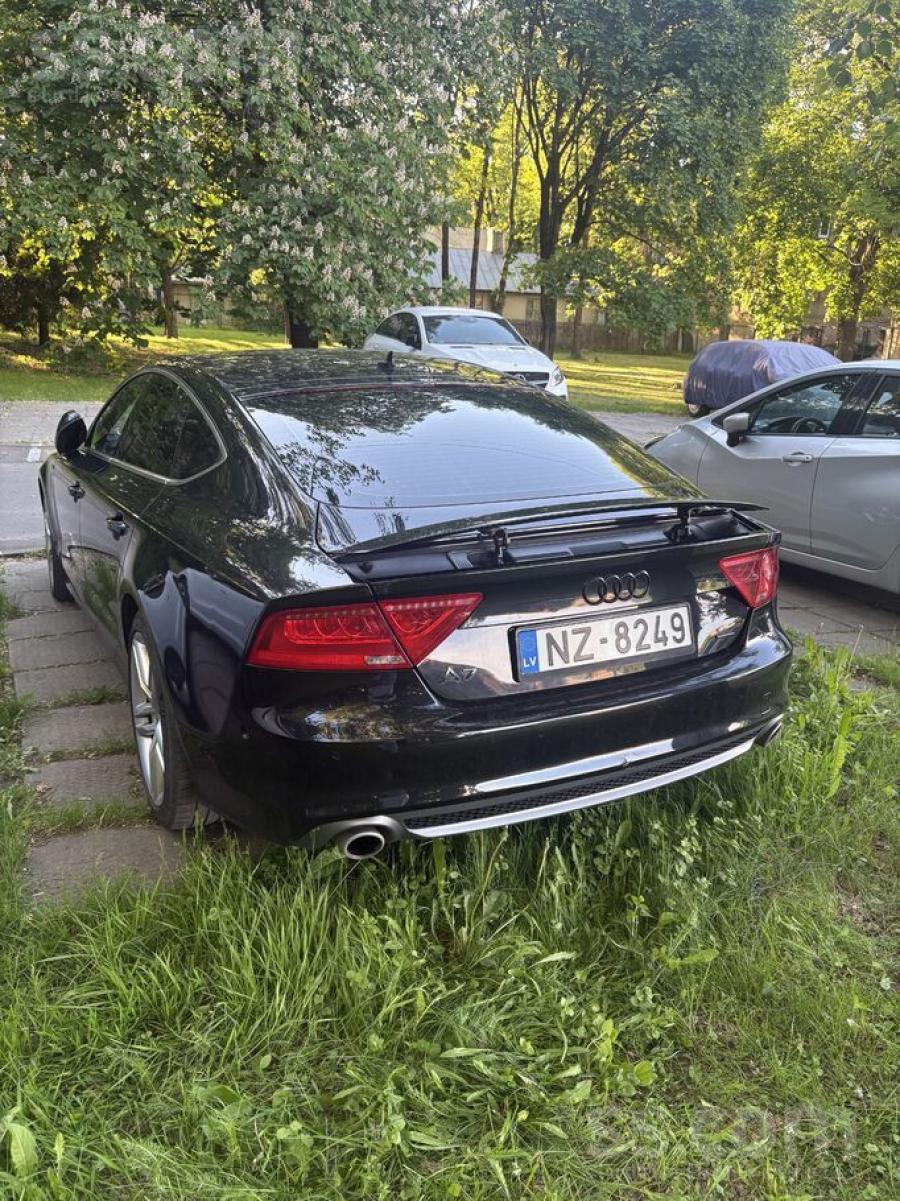 Black Audi A7 Sportback 2013 in Riga, with an engine capacity of 3.00 L and mileage of 304 thousand km for 13000 €, photo 10 on AUTOMOTO.COM.LV