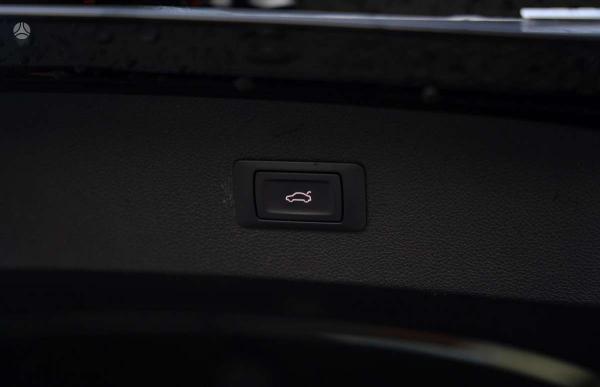 Black Audi A7 Sportback 2013 in Vilnius, with an engine capacity of 3.00 L and mileage of 241 thousand km for 16950 €, photo 10 on AUTOMOTO.COM.LV