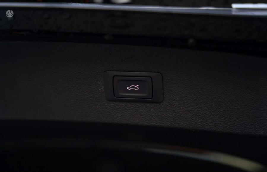 Black Audi A7 Sportback 2013 in Vilnius, with an engine capacity of 3.00 L and mileage of 241 thousand km for 16950 €, photo 11 on AUTOMOTO.COM.LV