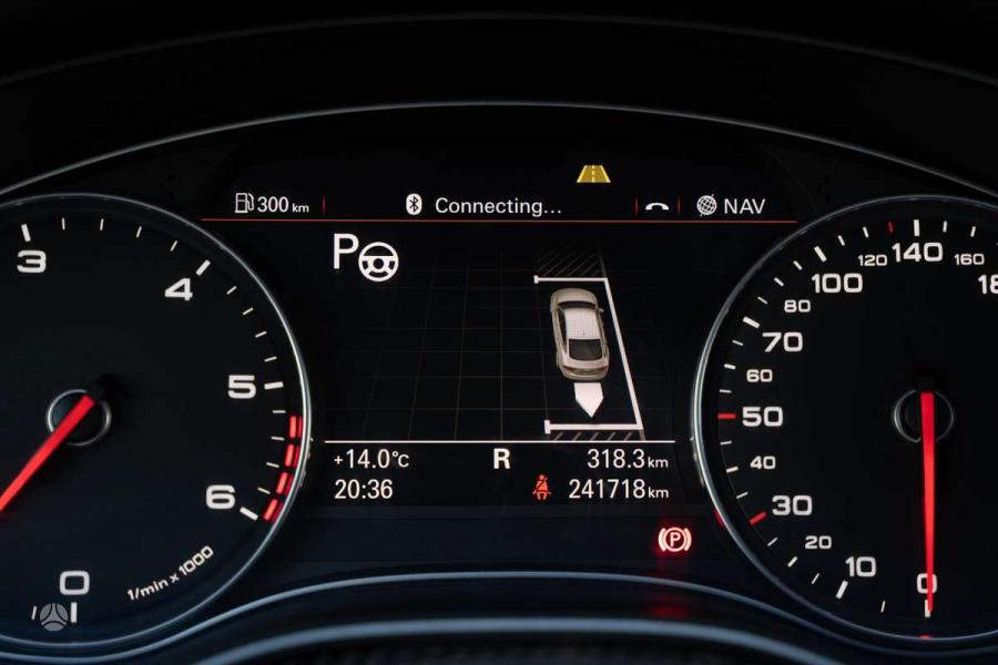 Black Audi A7 Sportback 2013 in Vilnius, with an engine capacity of 3.00 L and mileage of 241 thousand km for 16950 €, photo 29 on AUTOMOTO.COM.LV