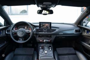 Black Audi A7 Sportback 2013 in Vilnius, with an engine capacity of 3.00 L and mileage of 241 thousand km for 16950 €, photo 40 on AUTOMOTO.COM.LV