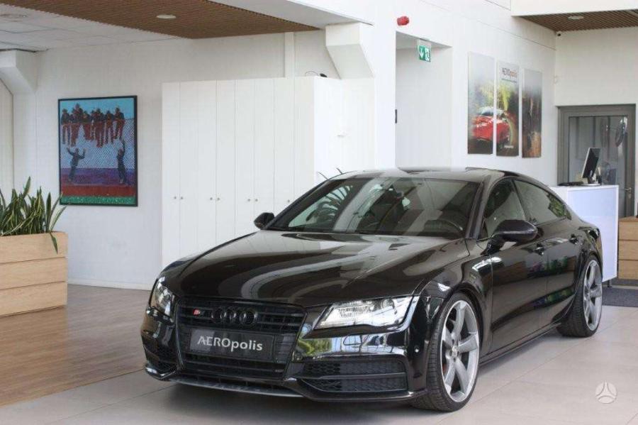 Melns Audi A7 Sportback 2013 Viļņa, ar dzinēja tilpumu 3.00 L un nobraukumu 260 tūkst. km par 13000 €, foto 1 vietnē AUTOMOTO.COM.LV