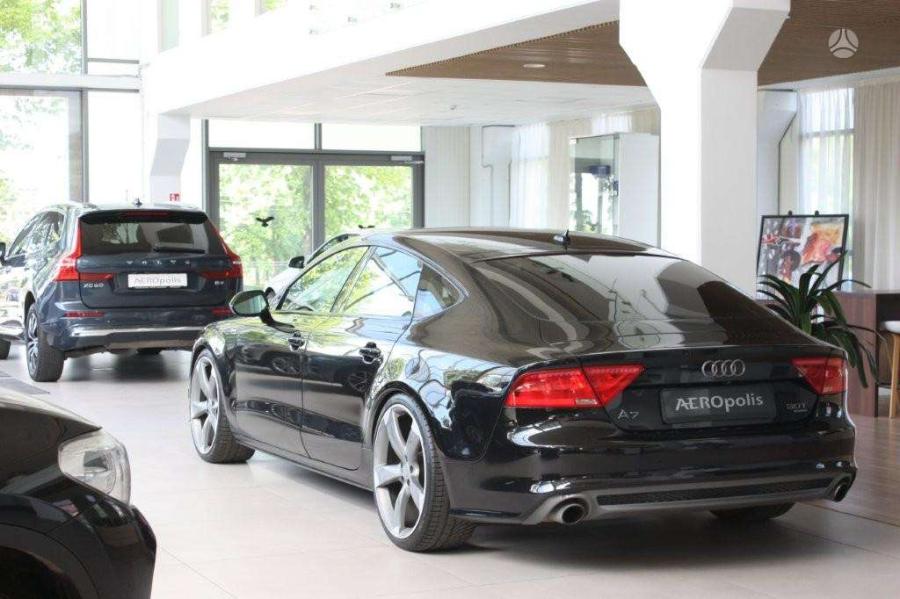Melns Audi A7 Sportback 2013 Viļņa, ar dzinēja tilpumu 3.00 L un nobraukumu 260 tūkst. km par 13000 €, foto 3 vietnē AUTOMOTO.COM.LV