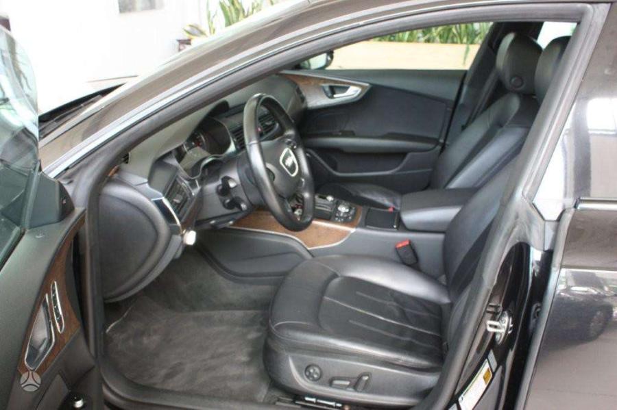 Melns Audi A7 Sportback 2013 Viļņa, ar dzinēja tilpumu 3.00 L un nobraukumu 260 tūkst. km par 13000 €, foto 7 vietnē AUTOMOTO.COM.LV