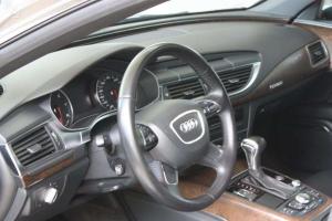Melns Audi A7 Sportback 2013 Viļņa, ar dzinēja tilpumu 3.00 L un nobraukumu 260 tūkst. km par 13000 €, foto 8 vietnē AUTOMOTO.COM.LV