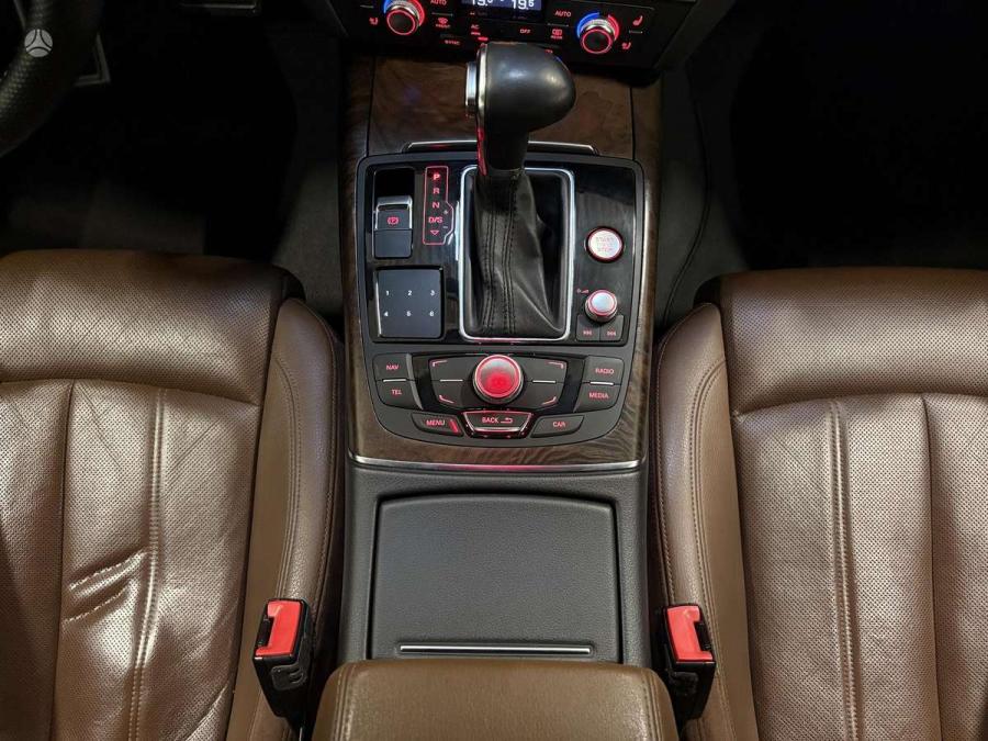 Melns Audi A7 Sportback 2013 Viļņa, ar dzinēja tilpumu 3.00 L un nobraukumu 217 tūkst. km par 12490 €, foto 25 vietnē AUTOMOTO.COM.LV
