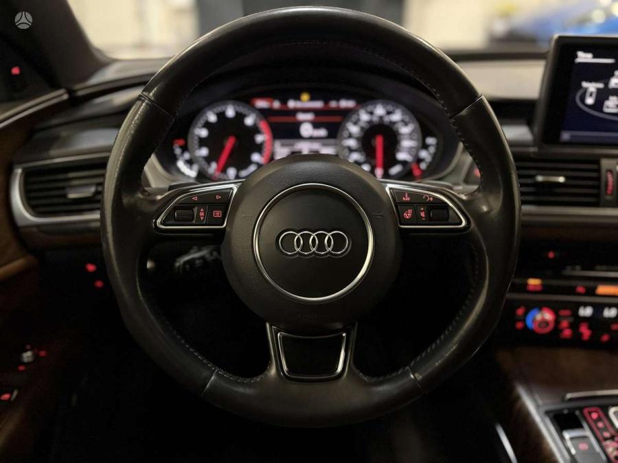 Black Audi A7 Sportback 2015 in Vilnius, with an engine capacity of 3.00 L and mileage of 192 thousand km for 11500 €, photo 46 on AUTOMOTO.COM.LV