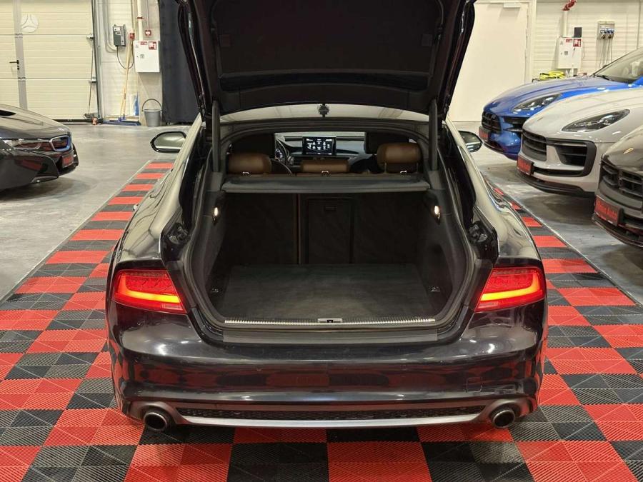 Black Audi A7 Sportback 2015 in Vilnius, with an engine capacity of 3.00 L and mileage of 192 thousand km for 11500 €, photo 73 on AUTOMOTO.COM.LV