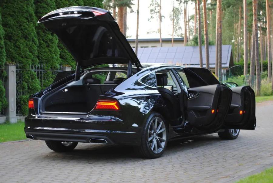 Melns Audi A7 Sportback 2016 Rīga, ar dzinēja tilpumu 3.00 L un nobraukumu 182 tūkst. km par 21990 €, foto 9 vietnē AUTOMOTO.COM.LV