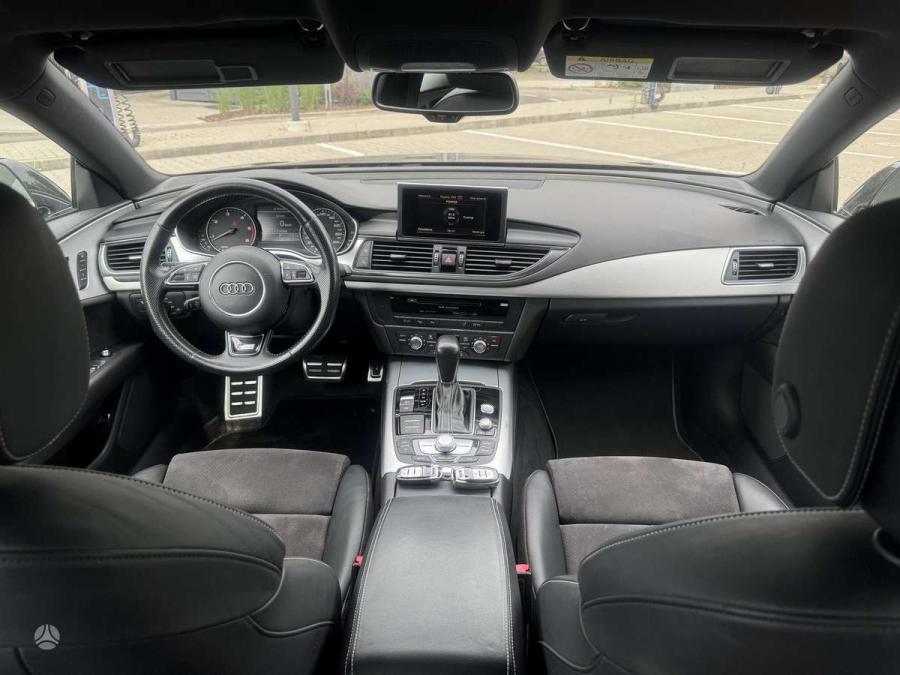 Black Audi A7 Sportback 2016 in Kaunas, with an engine capacity of 3.00 L and mileage of 261 thousand km for 16800 €, photo 12 on AUTOMOTO.COM.LV