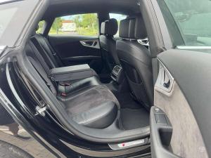 Black Audi A7 Sportback 2016 in Kaunas, with an engine capacity of 3.00 L and mileage of 261 thousand km for 16800 €, photo 16 on AUTOMOTO.COM.LV