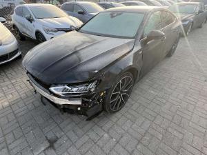 Black Audi A7 Sportback 2018 in Kaunas, with an engine capacity of 3.00 L and mileage of 175 thousand km for 17900 €, photo 3 on AUTOMOTO.COM.LV